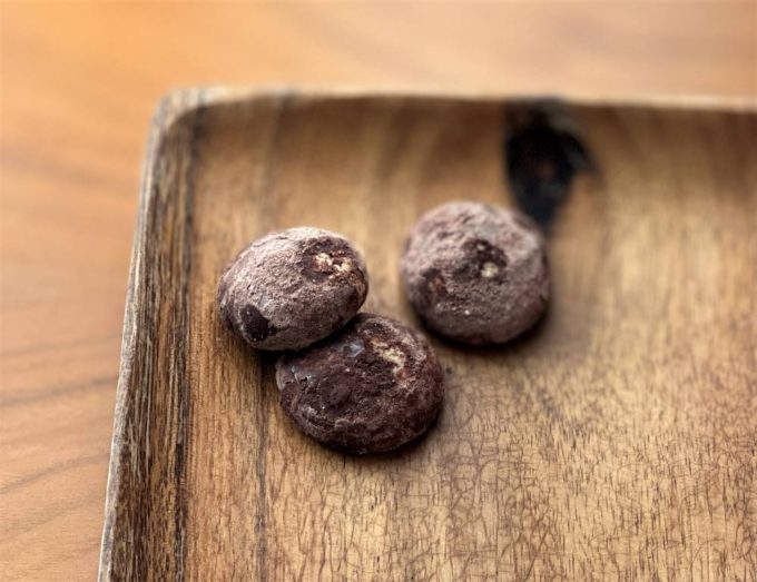 農園開発からお菓子作りまで「Whosecacao（フーズカカオ）」プライベートブランド「CROKKA」をお取り寄せしてみた